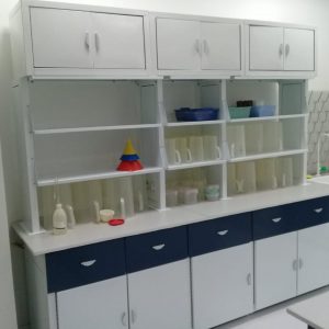 Meja Laboratorium Kimia - PT LAB Technologi Indonesia
